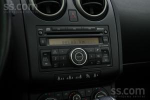 Pelēks Nissan Qashqai 2008 Jelgava, ar dzinēja tilpumu 2.00 L un nobraukumu 261 tūkst. km par 3600 €, foto 14 vietnē AUTOMOTO.COM.LV