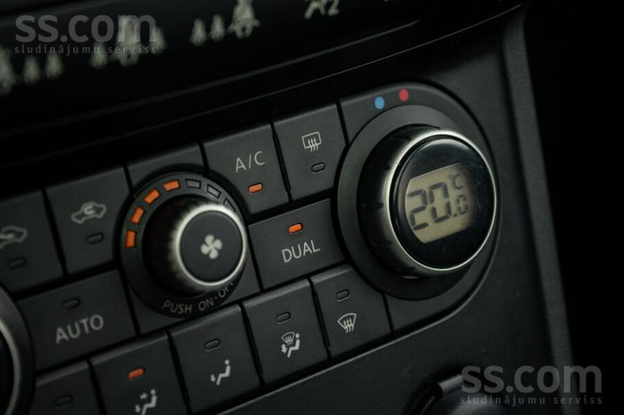 Pelēks Nissan Qashqai 2008 Jelgava, ar dzinēja tilpumu 2.00 L un nobraukumu 261 tūkst. km par 3600 €, foto 16 vietnē AUTOMOTO.COM.LV