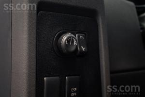 Pelēks Nissan Qashqai 2008 Jelgava, ar dzinēja tilpumu 2.00 L un nobraukumu 261 tūkst. km par 3600 €, foto 19 vietnē AUTOMOTO.COM.LV