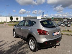 Pelēks Nissan Qashqai 2008 Viļņa, ar dzinēja tilpumu 2.00 L un nobraukumu 191 tūkst. km par 5950 €, foto 8 vietnē AUTOMOTO.COM.LV