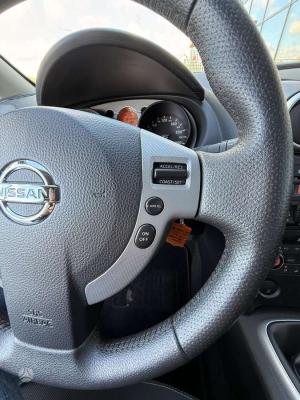 Pelēks Nissan Qashqai 2008 Viļņa, ar dzinēja tilpumu 2.00 L un nobraukumu 191 tūkst. km par 5950 €, foto 33 vietnē AUTOMOTO.COM.LV