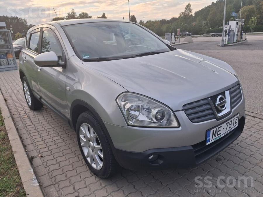 Pelēks Nissan Qashqai 2008 Rīga, ar dzinēja tilpumu 2.00 L un nobraukumu 203 tūkst. km par 3600 €, foto 1 vietnē AUTOMOTO.COM.LV