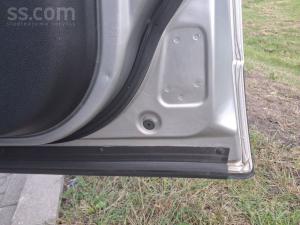 Pelēks Nissan Qashqai 2008 Rīga, ar dzinēja tilpumu 2.00 L un nobraukumu 203 tūkst. km par 3600 €, foto 11 vietnē AUTOMOTO.COM.LV