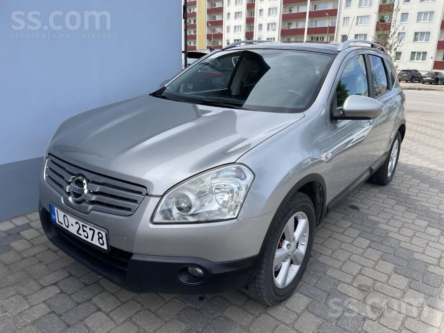 Grey Nissan Qashqai 2009 in Talsi, with an engine capacity of 2.00 L and mileage of 268 thousand km for 3550 €, photo 24 on AUTOMOTO.COM.LV