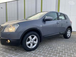 Pelēks Nissan Qashqai 2009 Raseiniai, ar dzinēja tilpumu 2.00 L un nobraukumu 300 tūkst. km par 3350 €, foto 5 vietnē AUTOMOTO.COM.LV