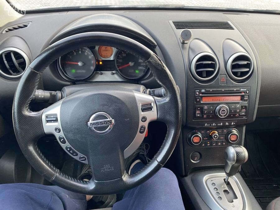 Pelēks Nissan Qashqai 2009 Raseiniai, ar dzinēja tilpumu 2.00 L un nobraukumu 300 tūkst. km par 3350 €, foto 22 vietnē AUTOMOTO.COM.LV