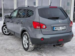 Pelēks Nissan Qashqai 2009 Viļņa, ar dzinēja tilpumu 2.00 L un nobraukumu 358 tūkst. km par 3500 €, foto 4 vietnē AUTOMOTO.COM.LV