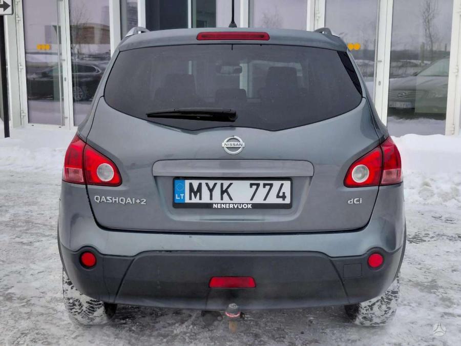 Pelēks Nissan Qashqai 2009 Viļņa, ar dzinēja tilpumu 2.00 L un nobraukumu 358 tūkst. km par 3500 €, foto 5 vietnē AUTOMOTO.COM.LV