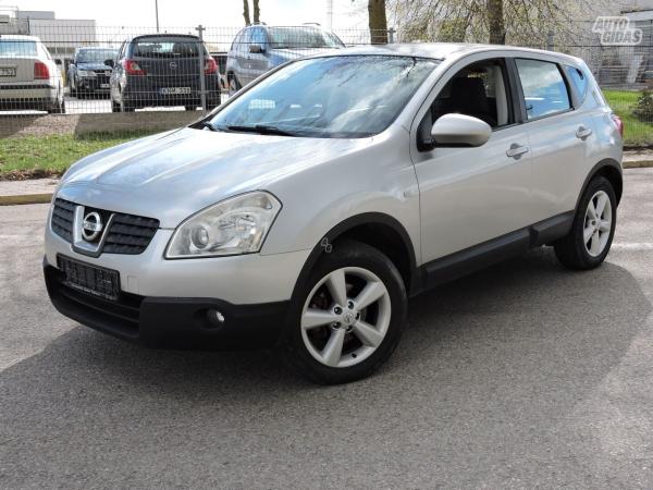 Grey Nissan Qashqai 2009 in Marijampole, with an engine capacity of 1.50 L and mileage of 312 thousand km for 3450 €, photo 1 on AUTOMOTO.COM.LV