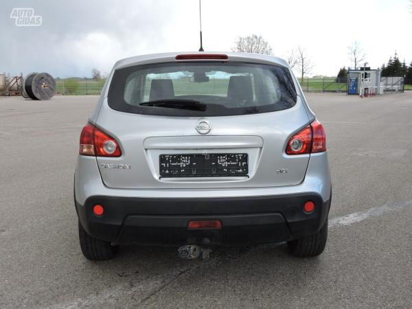Grey Nissan Qashqai 2009 in Marijampole, with an engine capacity of 1.50 L and mileage of 312 thousand km for 3450 €, photo 7 on AUTOMOTO.COM.LV