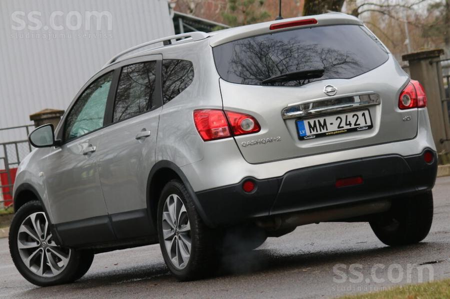 Pelēks Nissan Qashqai 2009 Rīga, ar dzinēja tilpumu 2.00 L un nobraukumu 0 tūkst. km par 3990 €, foto 4 vietnē AUTOMOTO.COM.LV