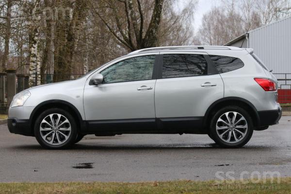 Pelēks Nissan Qashqai 2009 Rīga, ar dzinēja tilpumu 2.00 L un nobraukumu 0 tūkst. km par 3990 €, foto 4 vietnē AUTOMOTO.COM.LV