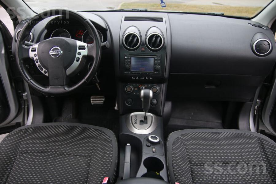 Pelēks Nissan Qashqai 2009 Rīga, ar dzinēja tilpumu 2.00 L un nobraukumu 0 tūkst. km par 3990 €, foto 10 vietnē AUTOMOTO.COM.LV