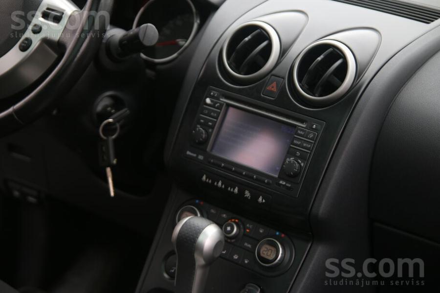 Pelēks Nissan Qashqai 2009 Rīga, ar dzinēja tilpumu 2.00 L un nobraukumu 0 tūkst. km par 3990 €, foto 13 vietnē AUTOMOTO.COM.LV