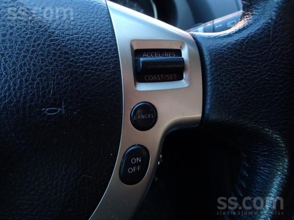 Grey Nissan Qashqai 2009 in Liepaja, with an engine capacity of 2.00 L and mileage of 321 thousand km for 2950 €, photo 7 on AUTOMOTO.COM.LV
