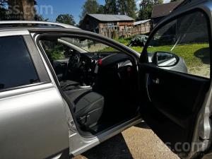 Pelēks Nissan Qashqai 2009 Jūrmala, ar dzinēja tilpumu 1.50 L un nobraukumu 252 tūkst. km par 4000 €, foto 5 vietnē AUTOMOTO.COM.LV