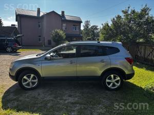 Pelēks Nissan Qashqai 2009 Jūrmala, ar dzinēja tilpumu 1.50 L un nobraukumu 252 tūkst. km par 4000 €, foto 10 vietnē AUTOMOTO.COM.LV