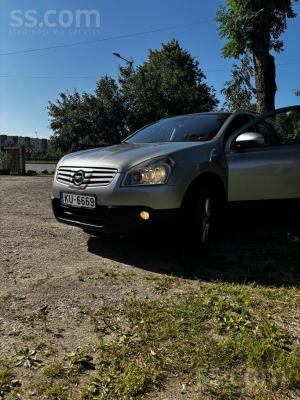 Pelēks Nissan Qashqai 2009 Jūrmala, ar dzinēja tilpumu 1.50 L un nobraukumu 252 tūkst. km par 4000 €, foto 11 vietnē AUTOMOTO.COM.LV