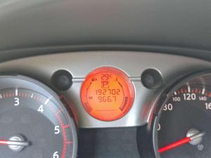 Grey Nissan Qashqai 2009 in Vilnius, with an engine capacity of 2.00 L and mileage of 193 thousand km for 4300 €, photo 9 on AUTOMOTO.COM.LV
