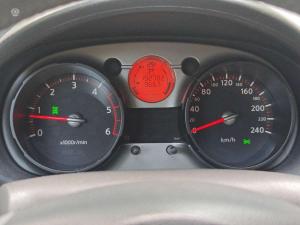 Grey Nissan Qashqai 2009 in Vilnius, with an engine capacity of 2.00 L and mileage of 193 thousand km for 4300 €, photo 10 on AUTOMOTO.COM.LV