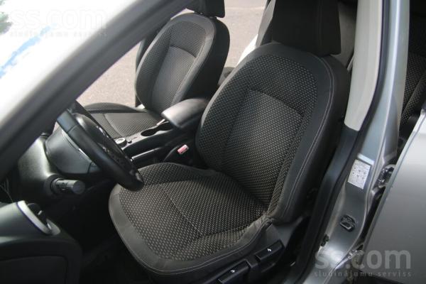 Pelēks Nissan Qashqai 2009 Rīga, ar dzinēja tilpumu 2.00 L un nobraukumu 199 tūkst. km par 3990 €, foto 9 vietnē AUTOMOTO.COM.LV