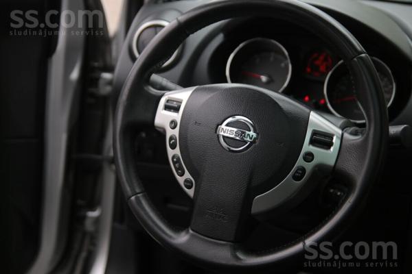 Grey Nissan Qashqai 2010 in Riga, with an engine capacity of 2.00 L and mileage of 0 thousand km for 4990 €, photo 11 on AUTOMOTO.COM.LV
