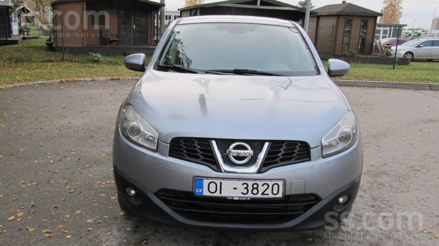 Grey Nissan Qashqai 2010 in Riga, with an engine capacity of 1.50 L and mileage of 234 thousand km for 5450 €, photo 23 on AUTOMOTO.COM.LV