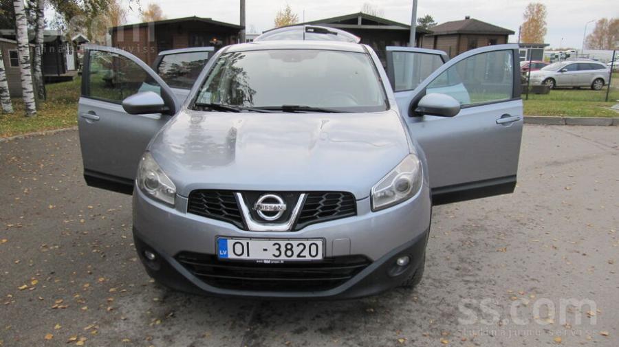 Grey Nissan Qashqai 2010 in Riga, with an engine capacity of 1.50 L and mileage of 234 thousand km for 5450 €, photo 25 on AUTOMOTO.COM.LV
