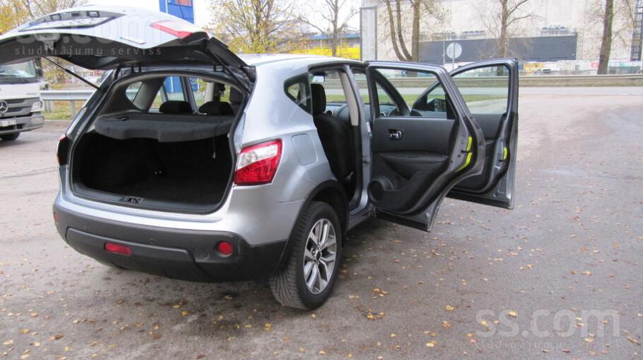 Grey Nissan Qashqai 2010 in Riga, with an engine capacity of 1.50 L and mileage of 234 thousand km for 5450 €, photo 30 on AUTOMOTO.COM.LV