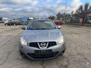 Pelēks Nissan Qashqai 2010 Marijampole, ar dzinēja tilpumu 1.46 L un nobraukumu 283 tūkst. km par 3950 €, foto 2 vietnē AUTOMOTO.COM.LV