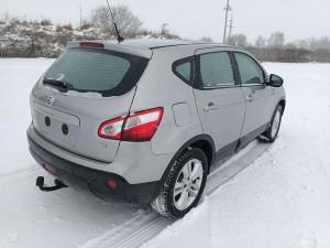 Pelēks Nissan Qashqai 2010 Marijampole, ar dzinēja tilpumu 1.46 L un nobraukumu 202 tūkst. km par 4700 €, foto 4 vietnē AUTOMOTO.COM.LV