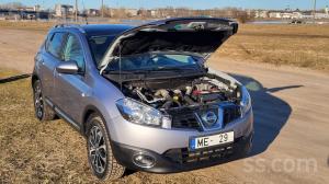 Grey Nissan Qashqai 2010 in Riga, with an engine capacity of 1.50 L and mileage of 229 thousand km for 4600 €, photo 4 on AUTOMOTO.COM.LV