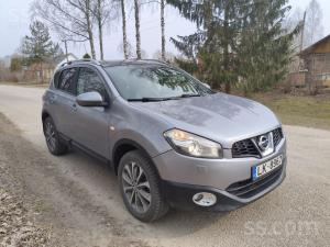 Pelēks Nissan Qashqai 2010 Rēzekne, ar dzinēja tilpumu 1.50 L un nobraukumu 278 tūkst. km par 4050 €, foto  vietnē AUTOMOTO.COM.LV