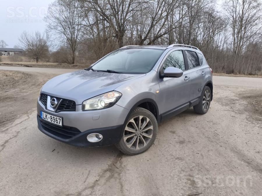 Pelēks Nissan Qashqai 2010 Rēzekne, ar dzinēja tilpumu 1.50 L un nobraukumu 278 tūkst. km par 4050 €, foto 3 vietnē AUTOMOTO.COM.LV