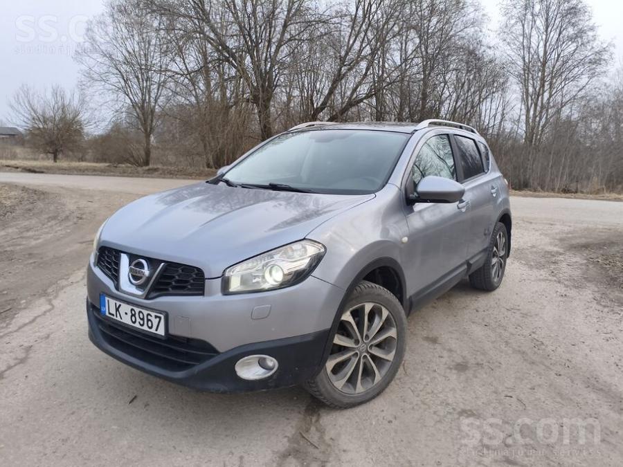 Pelēks Nissan Qashqai 2010 Rēzekne, ar dzinēja tilpumu 1.50 L un nobraukumu 278 tūkst. km par 4050 €, foto 9 vietnē AUTOMOTO.COM.LV