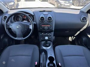 Pelēks Nissan Qashqai 2010 Viļņa, ar dzinēja tilpumu 1.60 L un nobraukumu 238 tūkst. km par 4590 €, foto 3 vietnē AUTOMOTO.COM.LV