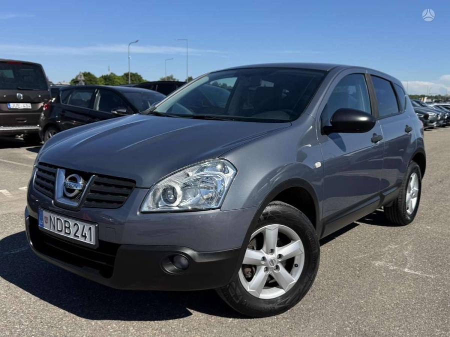 Pelēks Nissan Qashqai 2010 Viļņa, ar dzinēja tilpumu 1.60 L un nobraukumu 238 tūkst. km par 4590 €, foto 4 vietnē AUTOMOTO.COM.LV
