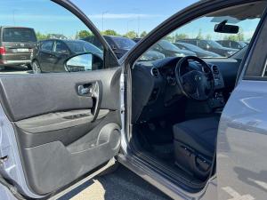 Pelēks Nissan Qashqai 2010 Viļņa, ar dzinēja tilpumu 1.60 L un nobraukumu 238 tūkst. km par 4590 €, foto 14 vietnē AUTOMOTO.COM.LV