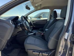 Pelēks Nissan Qashqai 2010 Viļņa, ar dzinēja tilpumu 1.60 L un nobraukumu 238 tūkst. km par 4590 €, foto 15 vietnē AUTOMOTO.COM.LV