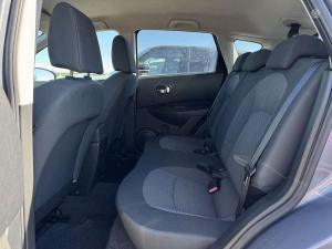 Pelēks Nissan Qashqai 2010 Viļņa, ar dzinēja tilpumu 1.60 L un nobraukumu 238 tūkst. km par 4590 €, foto 17 vietnē AUTOMOTO.COM.LV