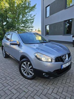 Grey Nissan Qashqai 2010 in Kaisiadorys, with an engine capacity of 2.00 L and mileage of 330 thousand km for 4599 €, photo  on AUTOMOTO.COM.LV