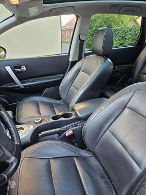 Pelēks Nissan Qashqai 2010 Kaišiadorys, ar dzinēja tilpumu 2.00 L un nobraukumu 330 tūkst. km par 4599 €, foto 23 vietnē AUTOMOTO.COM.LV