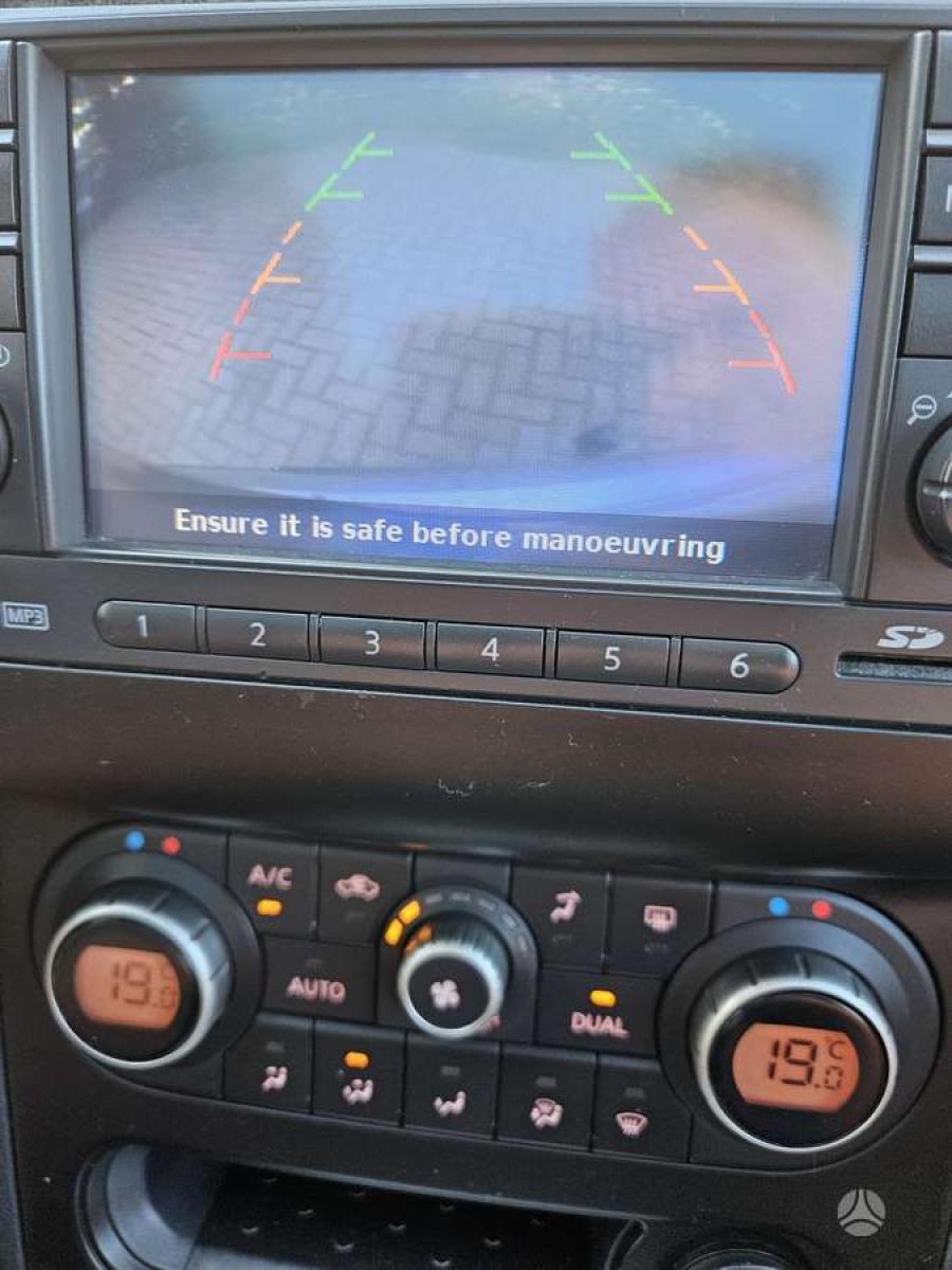 Pelēks Nissan Qashqai 2010 Kaišiadorys, ar dzinēja tilpumu 2.00 L un nobraukumu 330 tūkst. km par 4599 €, foto 41 vietnē AUTOMOTO.COM.LV