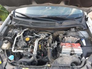 Pelēks Nissan Qashqai 2010 Panevēža, ar dzinēja tilpumu 1.46 L un nobraukumu 224 tūkst. km par 2200 €, foto  vietnē AUTOMOTO.COM.LV