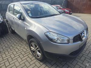 Pelēks Nissan Qashqai 2010 Tauragė, ar dzinēja tilpumu 1.46 L un nobraukumu 330 tūkst. km par 3300 €, foto  vietnē AUTOMOTO.COM.LV