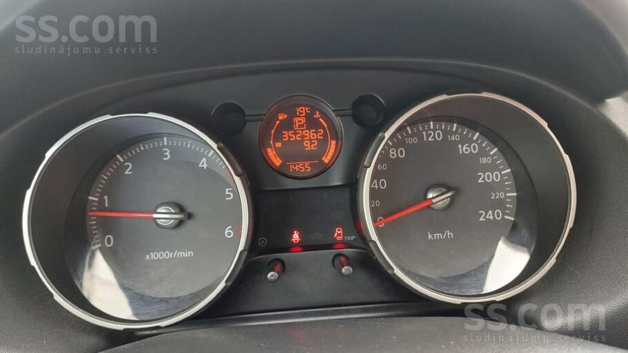 Pelēks Nissan Qashqai 2010 Rīga, ar dzinēja tilpumu 2.00 L un nobraukumu 352 tūkst. km par 4250 €, foto 33 vietnē AUTOMOTO.COM.LV