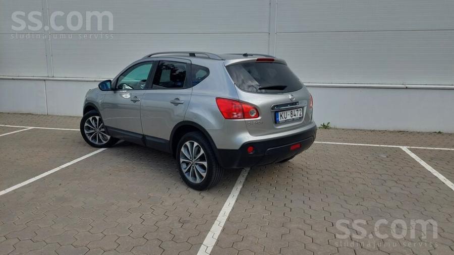 Pelēks Nissan Qashqai 2010 Rīga, ar dzinēja tilpumu 2.00 L un nobraukumu 352 tūkst. km par 4250 €, foto 44 vietnē AUTOMOTO.COM.LV