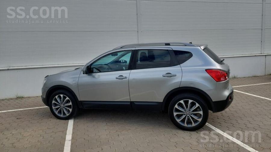 Pelēks Nissan Qashqai 2010 Rīga, ar dzinēja tilpumu 2.00 L un nobraukumu 352 tūkst. km par 4250 €, foto 53 vietnē AUTOMOTO.COM.LV