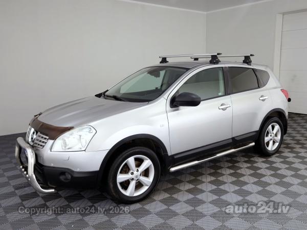 Pelēks Nissan Qashqai 2010 Tallina, ar dzinēja tilpumu 1.50 L un nobraukumu 278 tūkst. km par 2299 €, foto 3 vietnē AUTOMOTO.COM.LV
