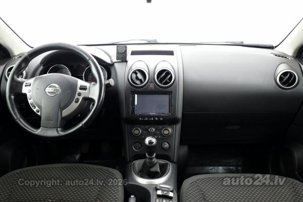 Pelēks Nissan Qashqai 2010 Tallina, ar dzinēja tilpumu 1.50 L un nobraukumu 278 tūkst. km par 2299 €, foto 6 vietnē AUTOMOTO.COM.LV